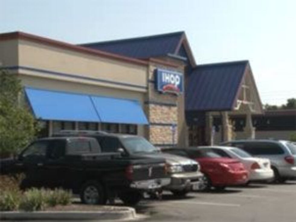 2 women, teen charged after fight erupts at IHOP 2 women, teen charged after fight erupts at IHOP